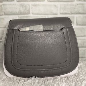 Marc Jacobs | Bags | Marc Jacobs Messenger Crossbody Bag In Shadey Grey ...